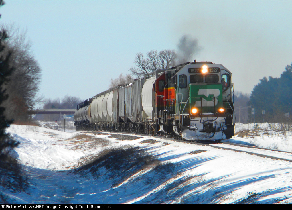 BNSF 1527
